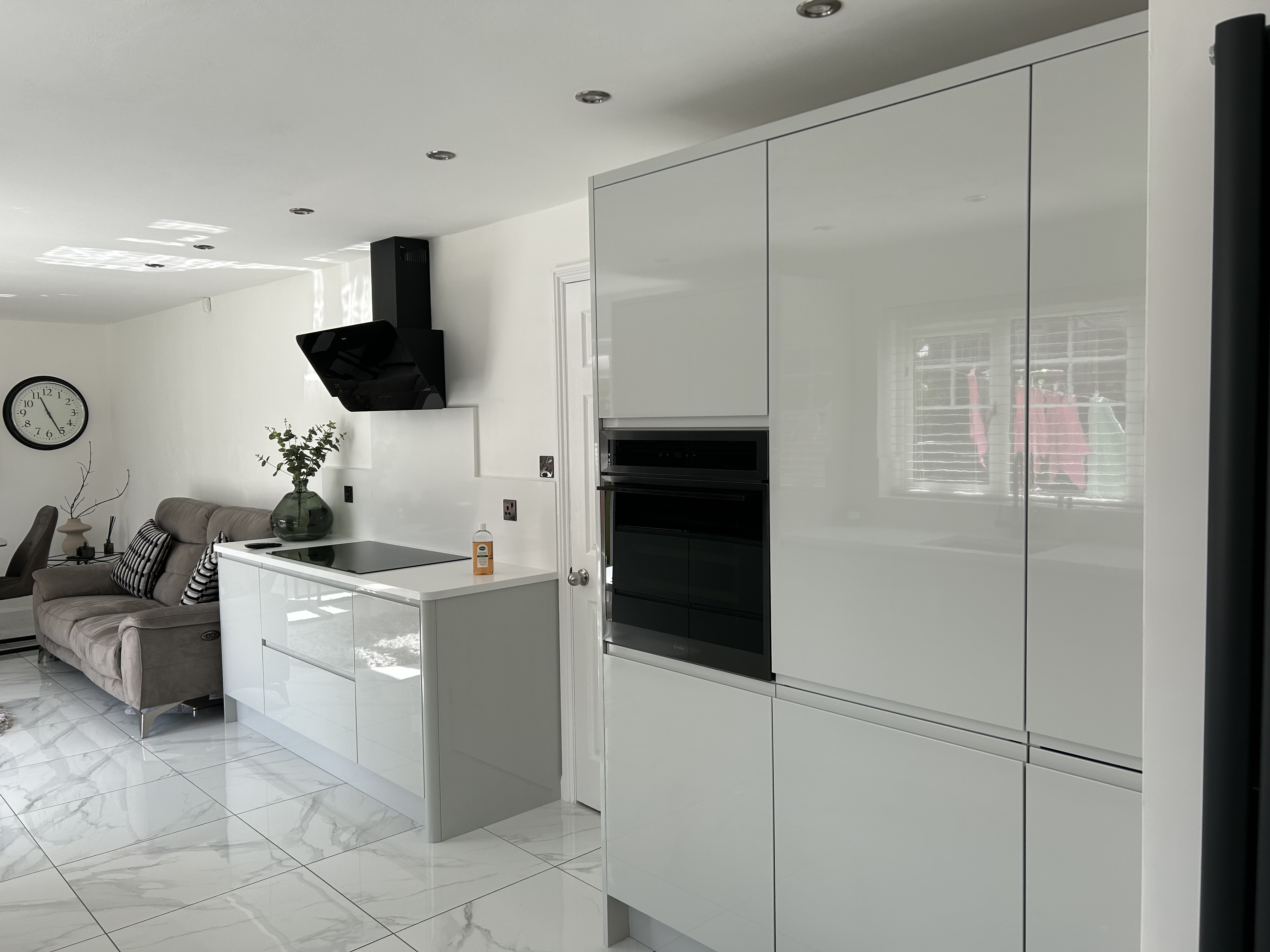 Light Grey Lucente Gloss | Sheffield Kitchen Outlet